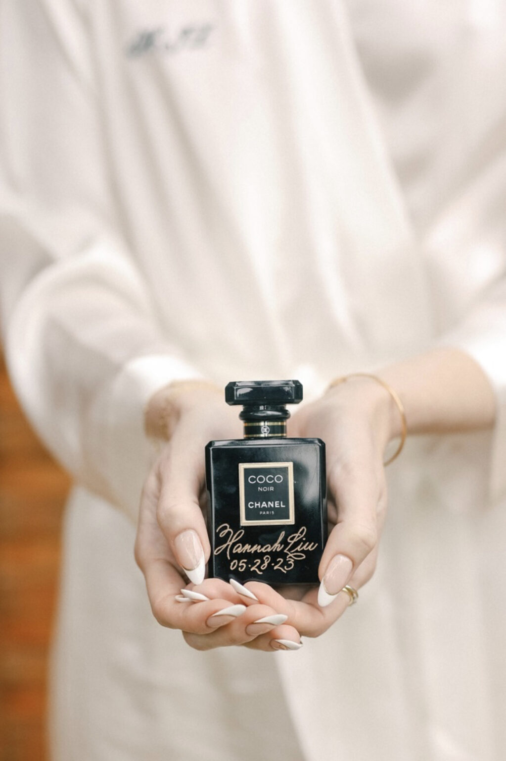 Personalize Your Perfume Bottles: The Art of Perfume Engraving ...