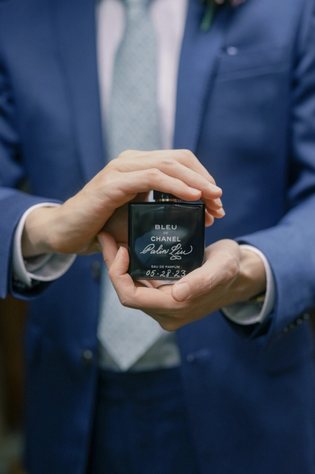 Personalize Your Perfume Bottles: The Art of Perfume Engraving ...